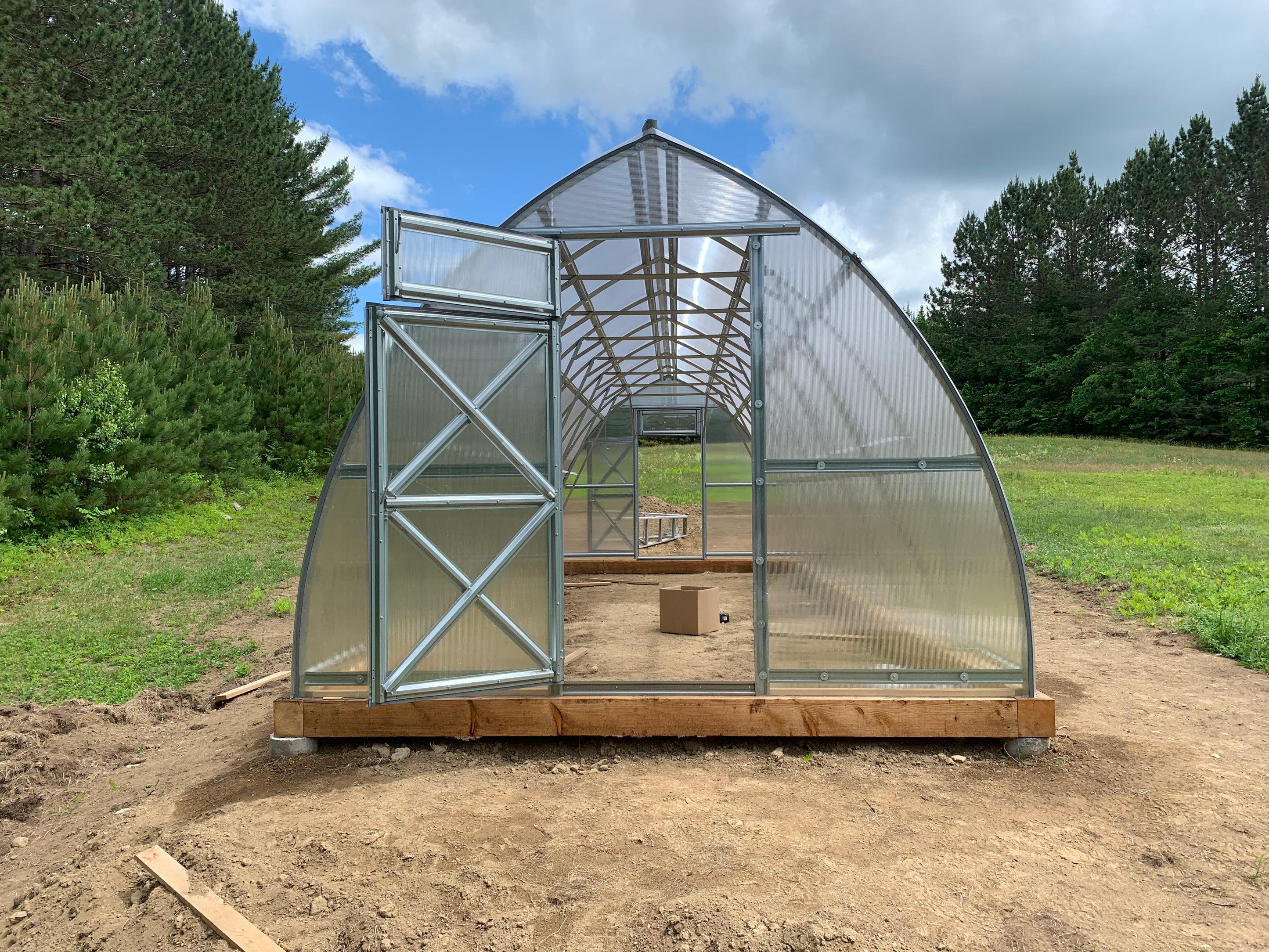 Sungrow 26 Backyard Greenhouse Kits for Sale - Heavy Duty Greenhouses ...